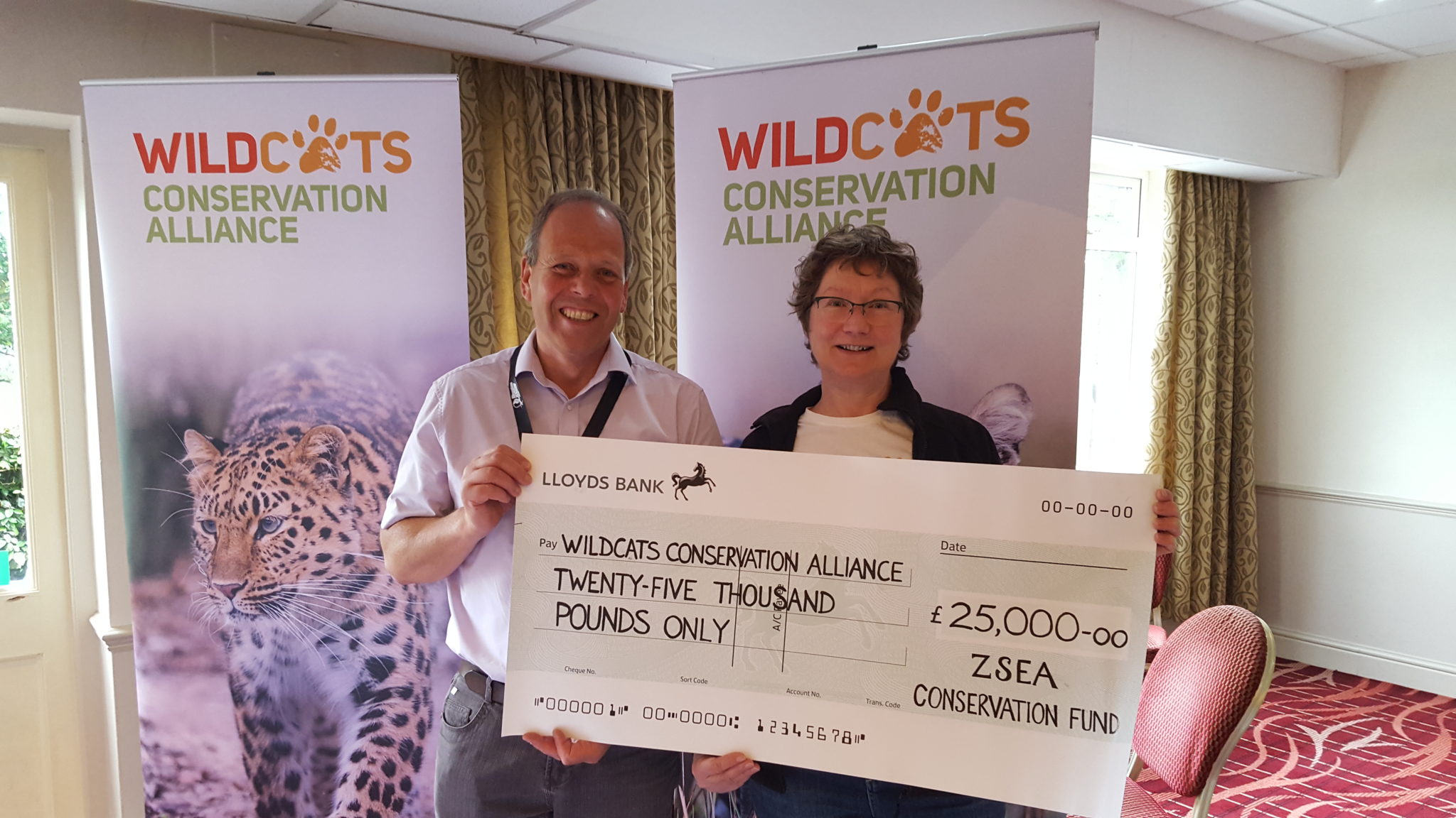 Banham Zoo donates £25,000 - WildCats Conservation Alliance